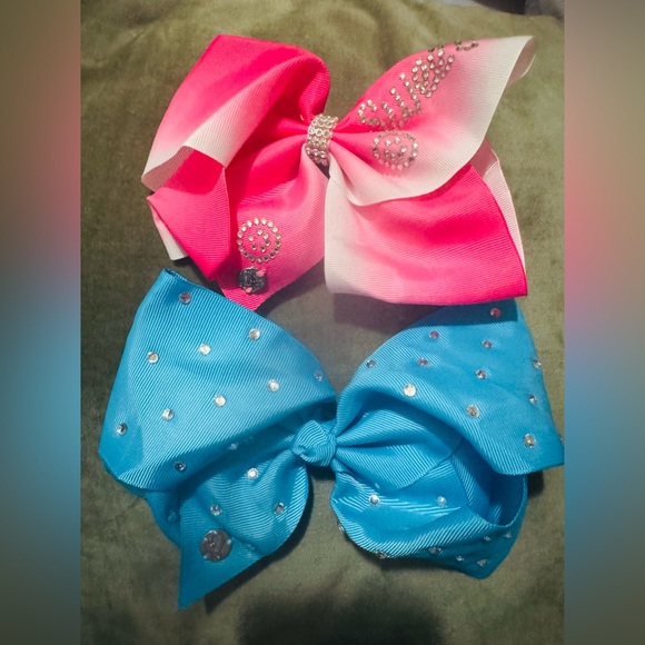 Accessories | Jojo Siwa Large Bows Set Of Two | Poshmark
